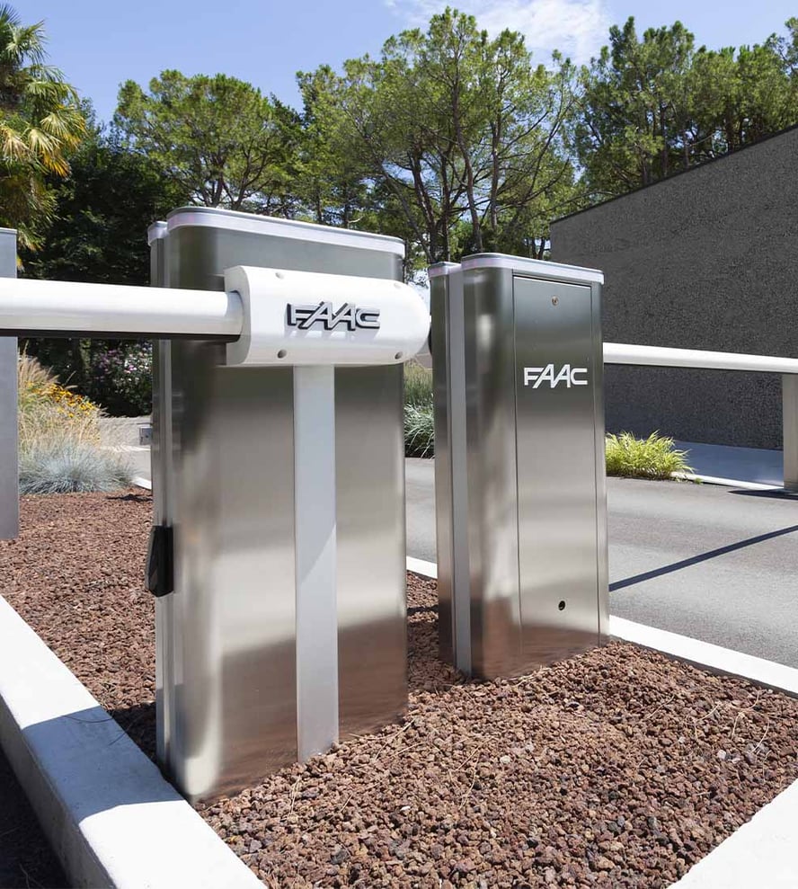 615BPR - Barriera Automatica 230V | FAAC