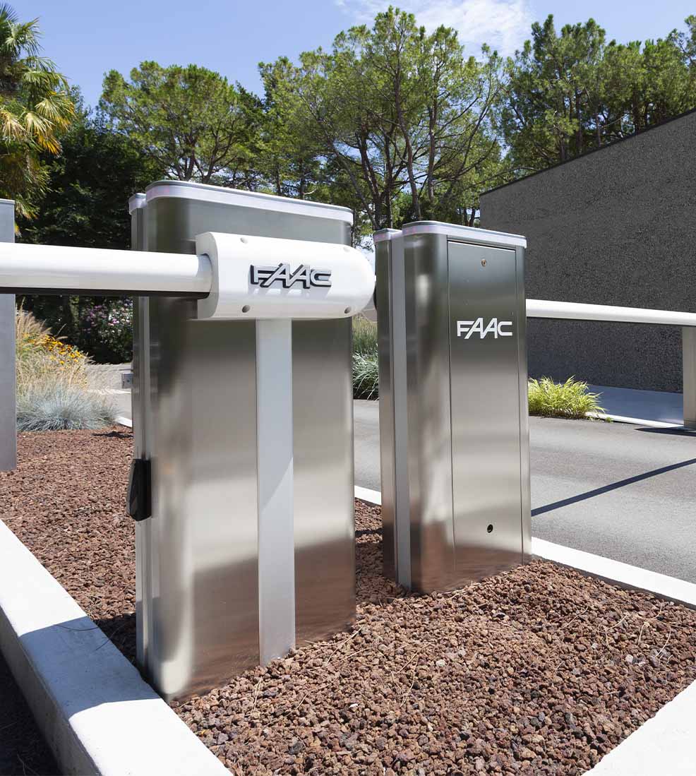 B680H - Barriera Automatica 24V HYbrid | FAAC